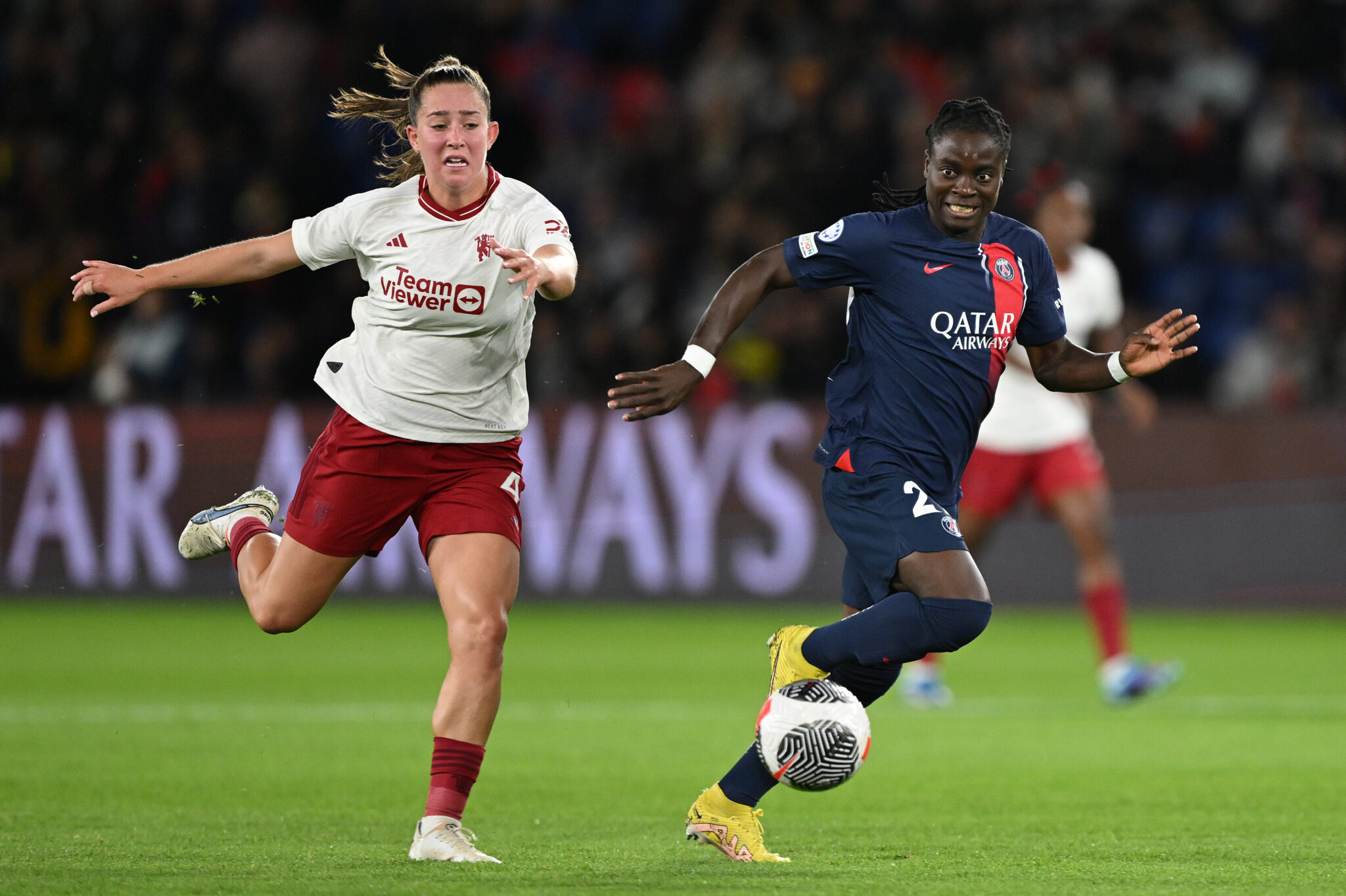 Tabitha Chawinga: ¡Sueño cumplido en la UWCL con el PSG!